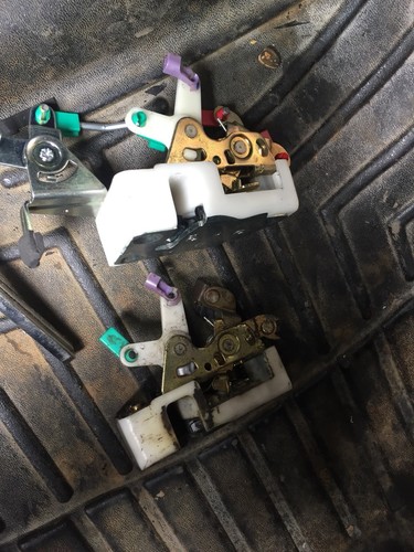 NOS OEM Mopar RH Front Half Door Lock Latch 55075982AB for 97-02 ...