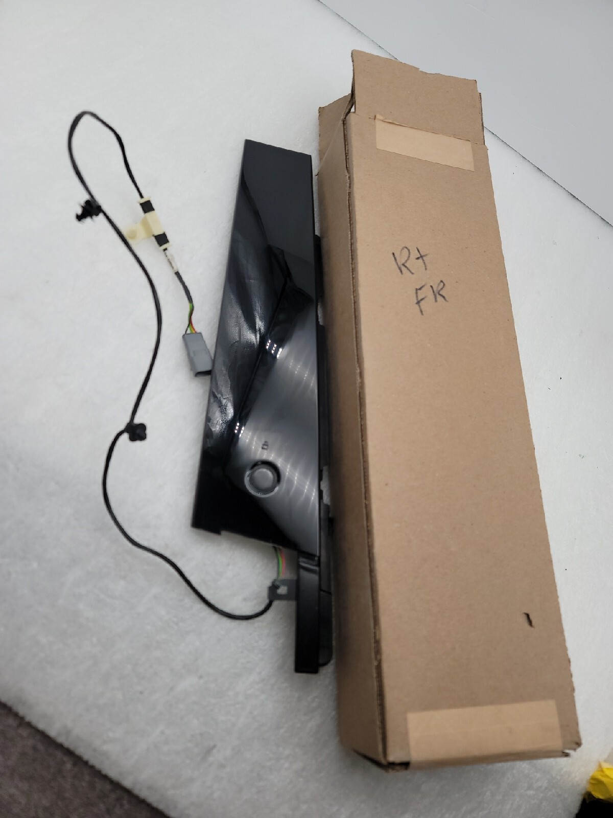 2021 2022 Ford Mustang Mach-E RH front Door Molding Trim Black LJ8Z ...