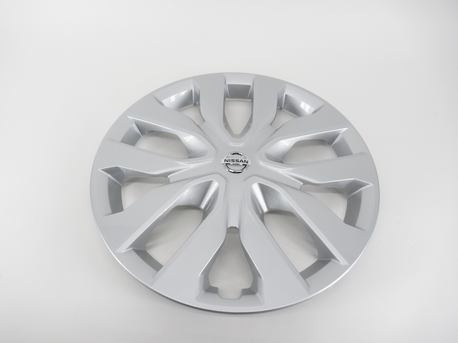 Genuine OEM Nissan 40315-4BA0B Wheel Cover Hubcap 2014-2020 Rogue | eBay