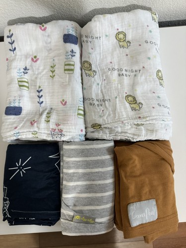 Lot of Copper Pearl, Itzy Ritzy, Other Nursing Covers And 2 Receiving ...