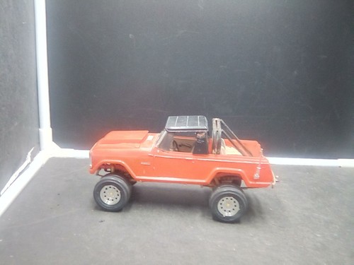 VINTAGE MPC JEEP COMMANDO | eBay