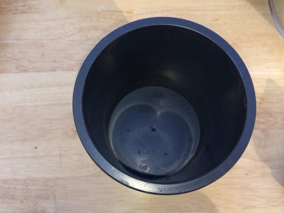 Zurn wall hung Plastic 4 inch nipple with knock out test cap plug 6 ...