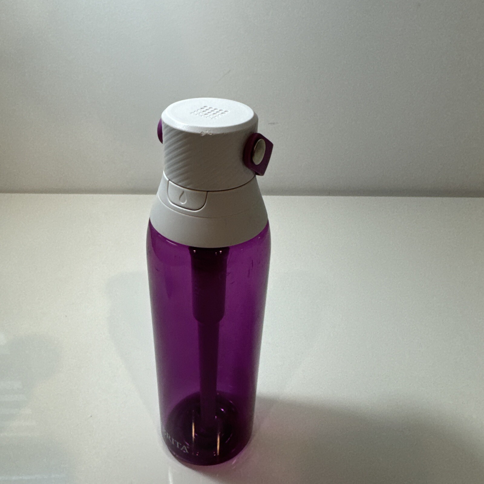 BRITA FILTERING WATER BOTTLE Purple | eBay
