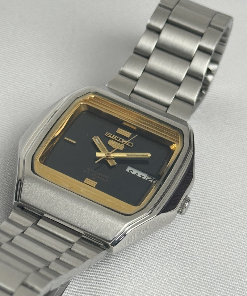 TV Shape Seiko 5 Vintage Automatic 23J Analog Day/Date Men's Wrist ...