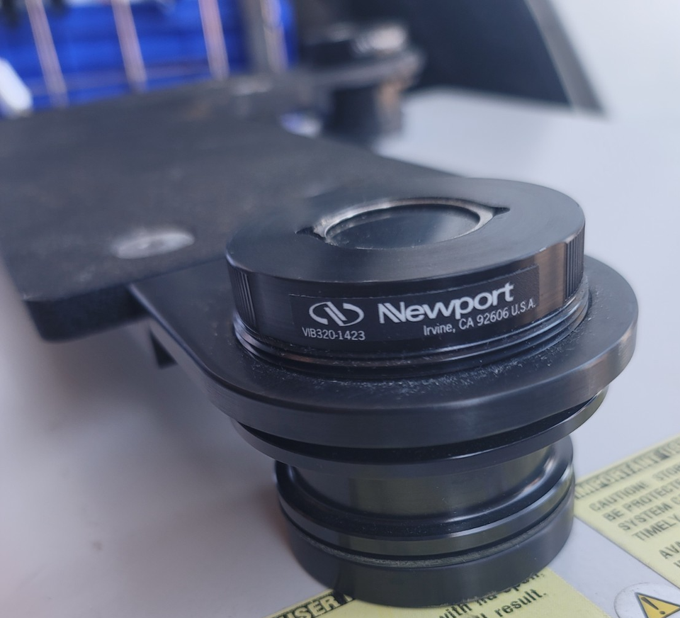 Newport VIB320-1423 Microscope Isolation Stage Vibration Control ...