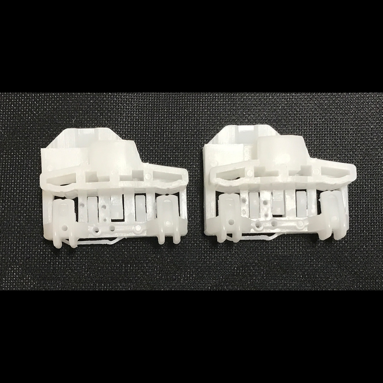 RIGHT Window Regulator Clips FITS: Audi Olds GM VW Alero Pontiac Grand ...