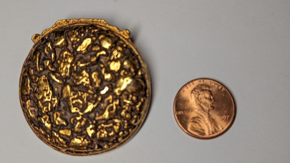 VINTAGE ALVA MUSEUM REPLICAS SIGNED GOLD TONE BROOCH PIN | eBay
