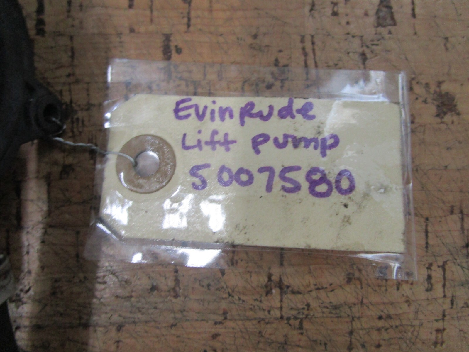 Evinrude ETEC Fuel Lift Pump (upper) 5007580 Fits 250hp HO - 300hp 3.4l ...