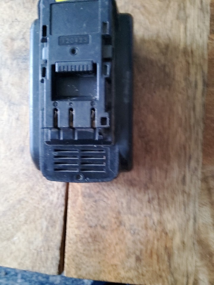 Panasonic EY9L44 Lithium-Ion Battery 14.4V 3.3Ah | eBay UK