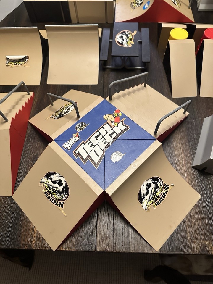 Huge Vintage Lot Tech Deck Skate Park Ramp Finger Boards Ramps Rails ...