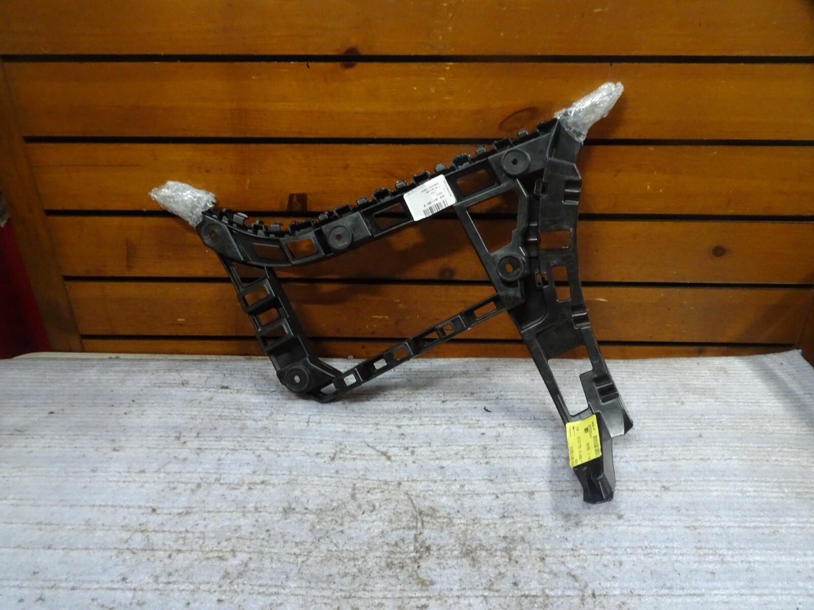 GENUINE VW/AUDI Bumper Cover Bracket 5C6807393B / 5C6-807-393 B | eBay