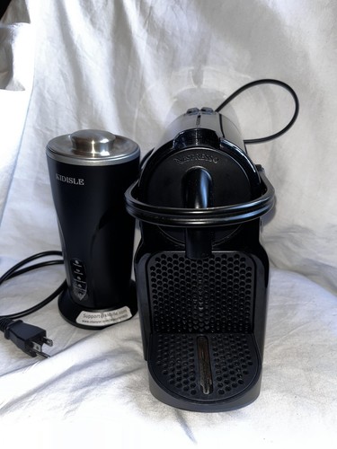 Nespresso Inissia EN80B Delonghi Espresso Coffee Machine & Kidisle Milk ...