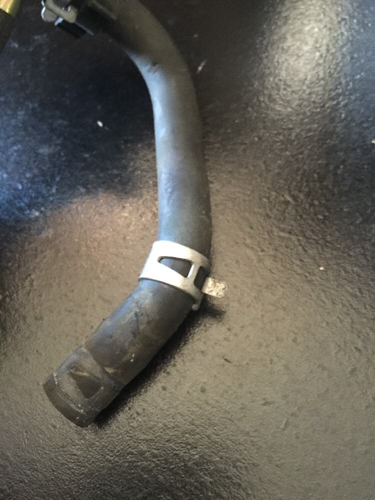 TOYOTA 17303-0A010 FUEL VAPOR EMISSION HOSE VALVE OEM CAMRY ELBOW ...