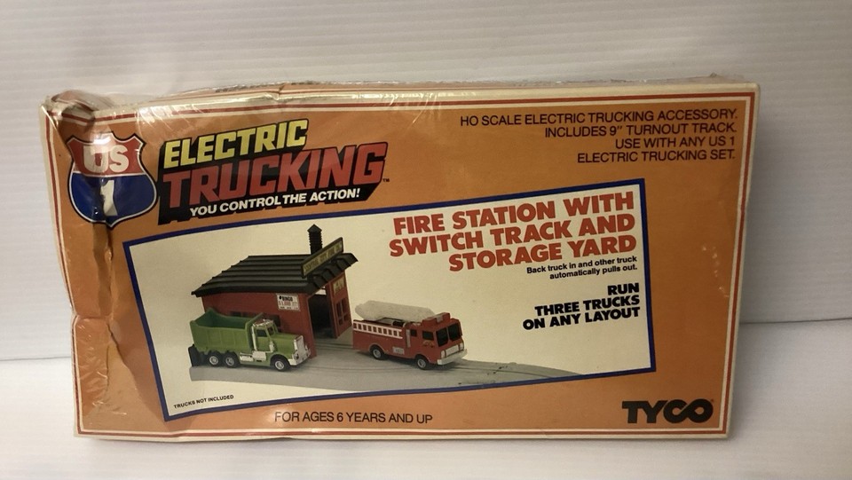 TYCO US-1 ELECTRIC TRUCKING 1983 Fire Station Switch Track & Yard ...