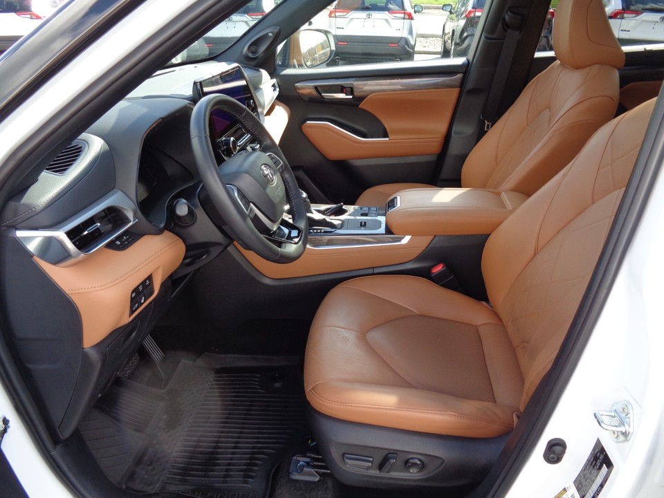 2024 Toyota Highlander Call or Text Scott Long @ 814-242-8404 | eBay