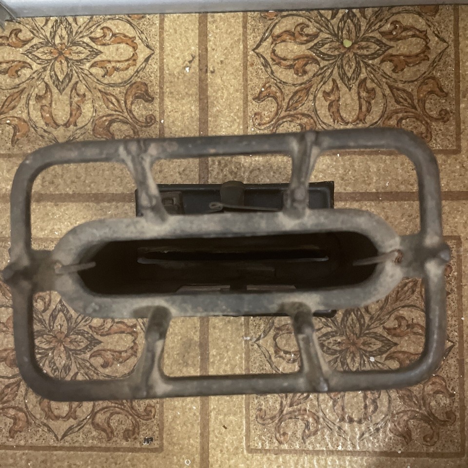 ANTIQUE /Vintage CAMP STOVE CAST IRON In Good Pre Owned Condition | eBay