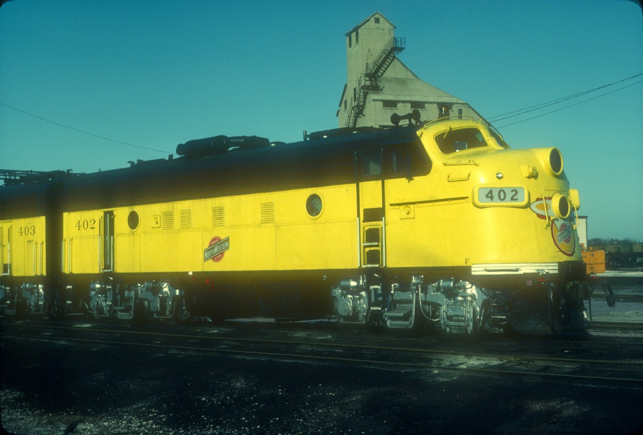 CNW F7 402..................................1982 Original Kodachrome ...