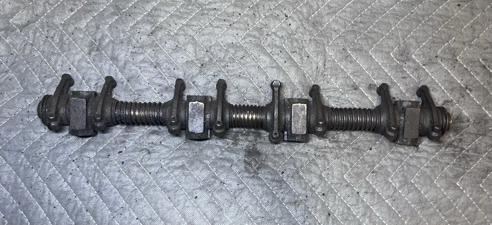 1964 65 66 67 Cadillac 429 Rocker Arm Assembly Pair w/ Bolts | eBay