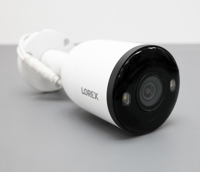 Lorex E893AB-Z 4K Ultra HD Smart Deterrence IP Camera for sale online | eBay