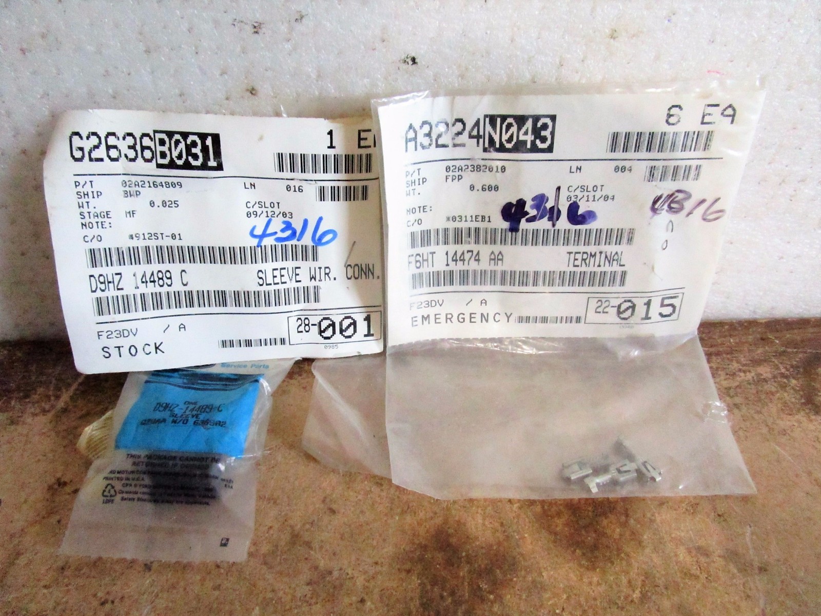 Sterling Ford D9HZ-14489-C Sleeve Wire Connector 5 & F6HT-14474-AA ...