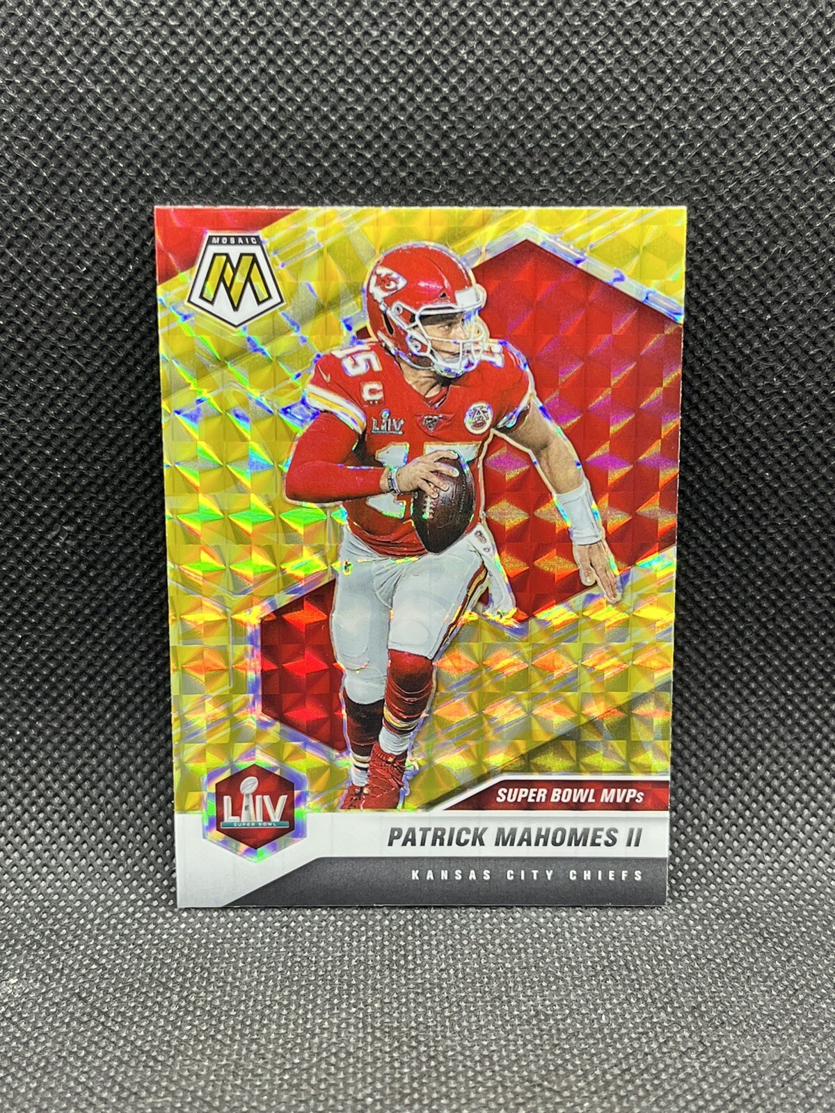 2021 Panini Mosaic Patrick Mahomes II 288 Super Bowl MVPs Yellow ...