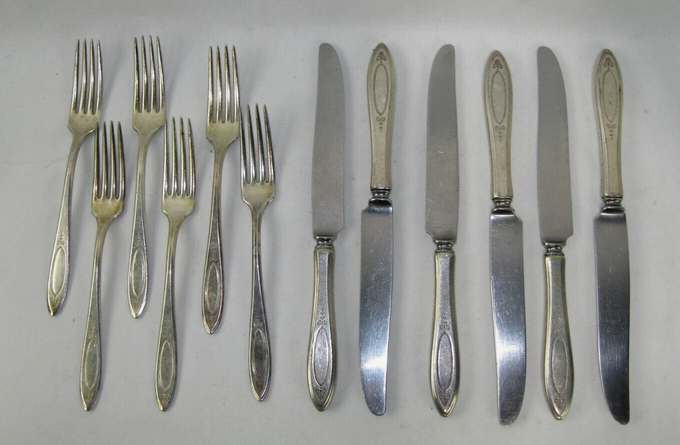 12 Pc. Vintage Community Plate Silverware (ADAM PATTERN) Dinner Forks ...