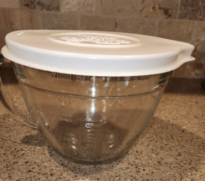 Pampered Chef 8 Cups/2 Quart Glass Measuring Cup/Mixing/Batter Bowl ...