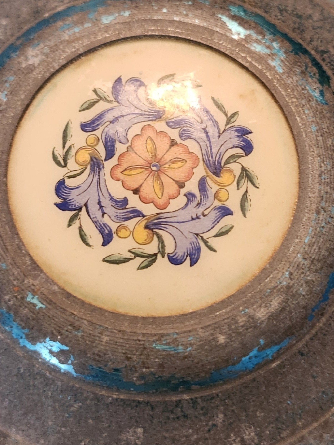 Vintage Powder Puff Music Box Works | eBay