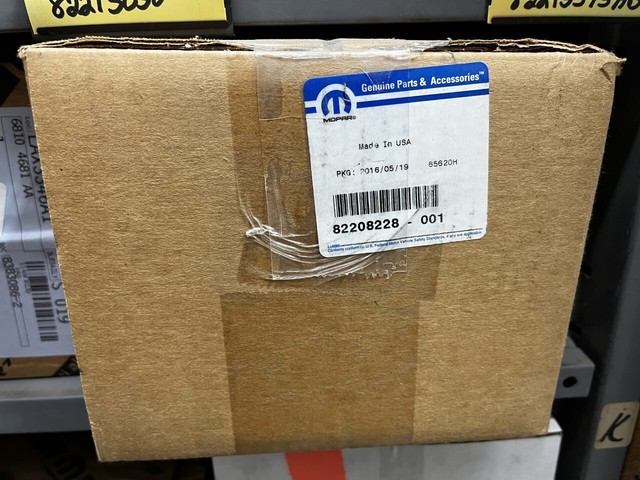 Trailer Hitch Rear Mopar 82208228 for sale online | eBay