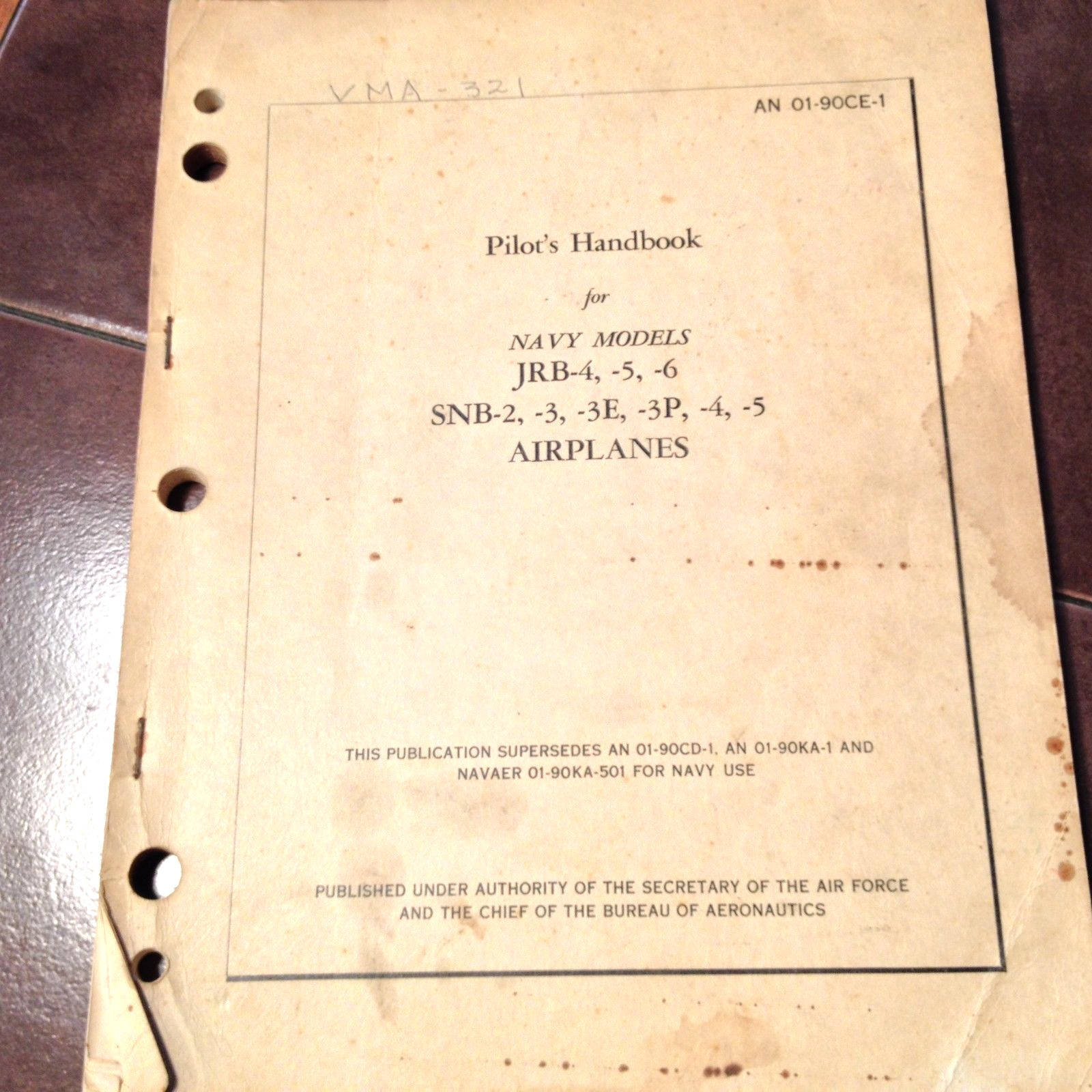 Beechcraft JRB -4/5/6, SNB-2, SNB-3, SNB-3E, SNB-3P, SNB-4, SNB-5 Pilot ...