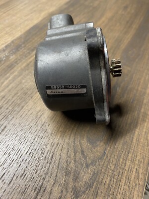 90-95 Lexus LS400/SC400/SC300 OEM Traction Throttle Valve Motor 89632 ...