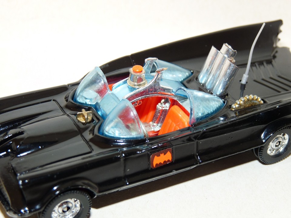 CORGI TOYS BATMOBILE 267, BATMOBILE 1977. BATMAN CORGI, BATMOBILE CORGI ...