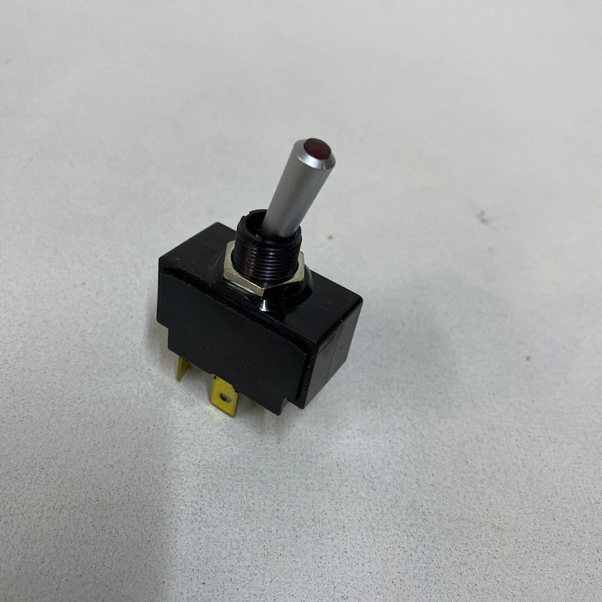 Carling 12v Lighted Toggle Switch | Shelly Lighting