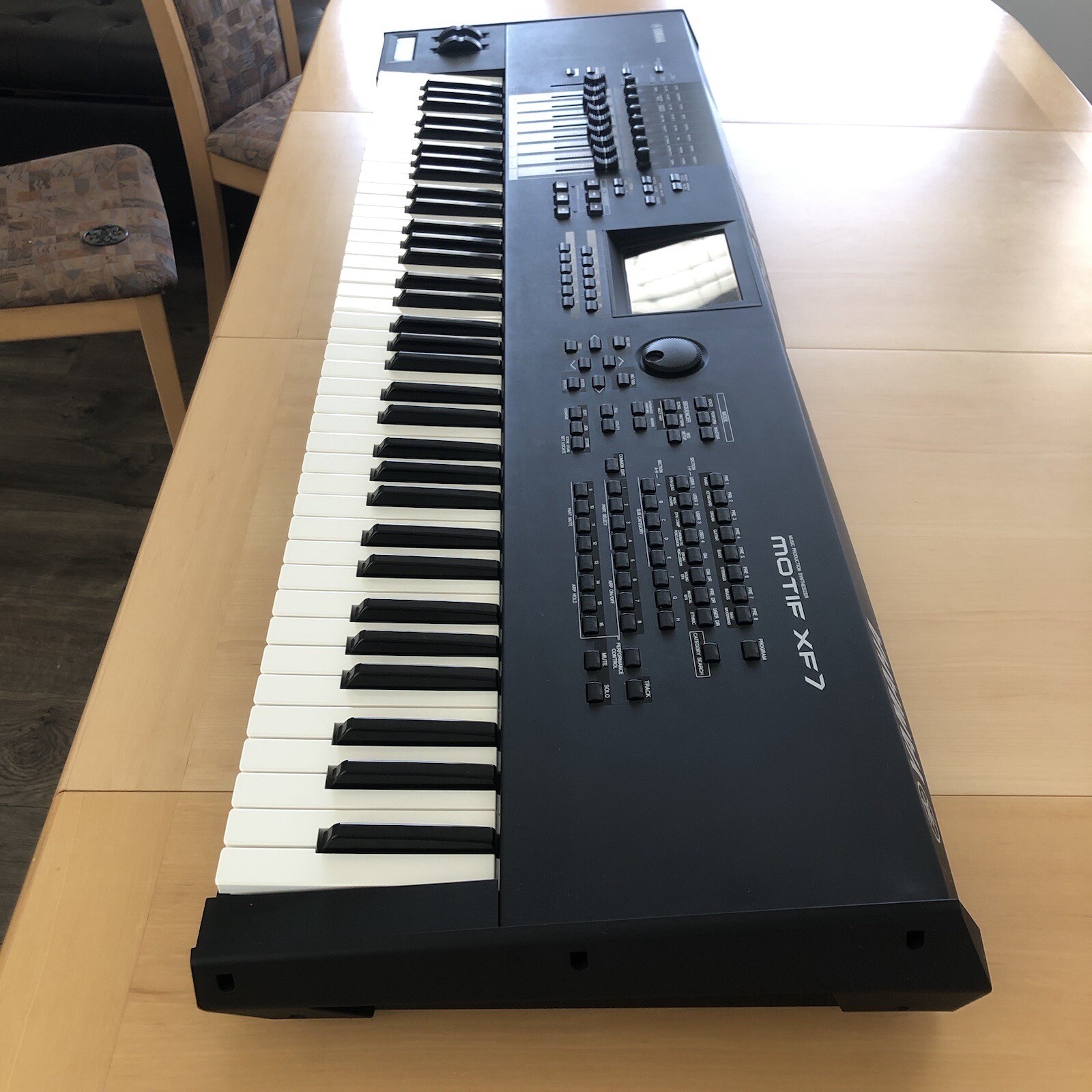 YAMAHA Motif XF7 Digital Synthesizer Synth Keyboard Musical Instrument ...