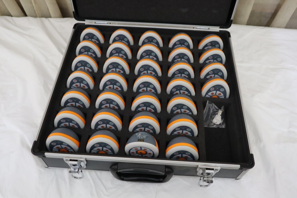 LOT OF 32 Promethean PRM-AV3-01 Activote Single Voting Pod w/ Case | eBay