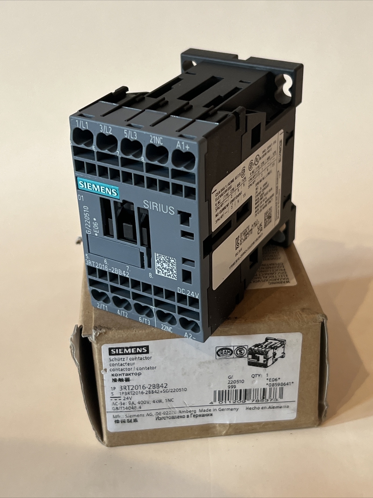 Siemens 3RT2016-2BB42 Sirius Power Contactor 24VDC Coil, 9A, 400VAC, 4k ...