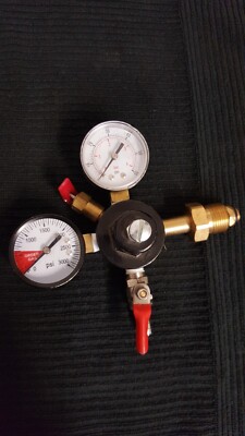 CHUDNOW MFG. CO. CO/2 CARBON DIOXIDE COMPRESSED GAS REGULATOR JO SERIES ...