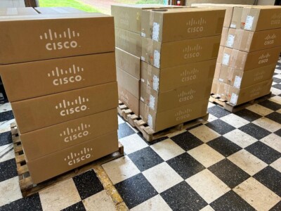 Cisco New, Open Box CS-KIT-K9 Conference Kit Webex Room Kit SMARTNet ...