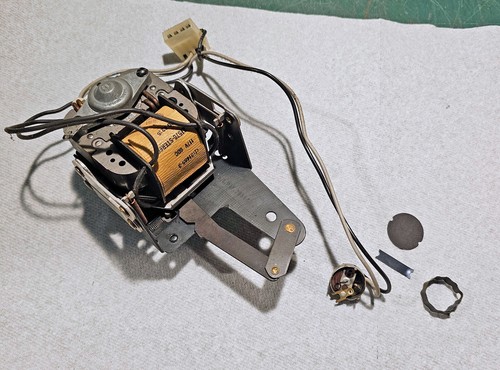 Zenith Micro Touch Voice of Music V-M 1241 Turntable Parts - MOTOR | eBay