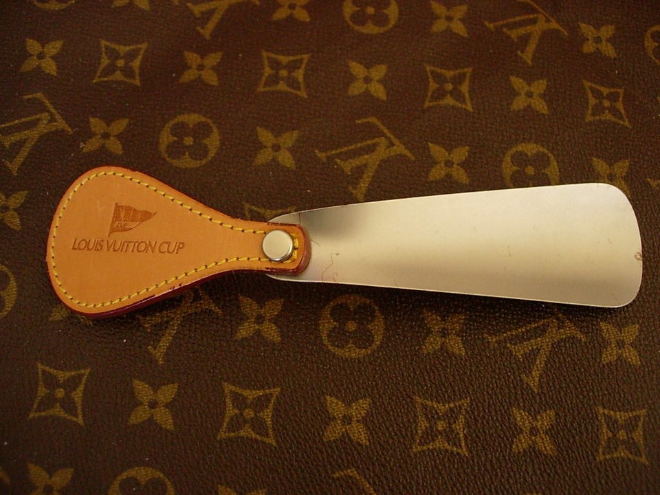 Ultra RARE Vintage LOUIS VUITTON CUP Shoe Horn Wardrobe Trunk Accessory ...