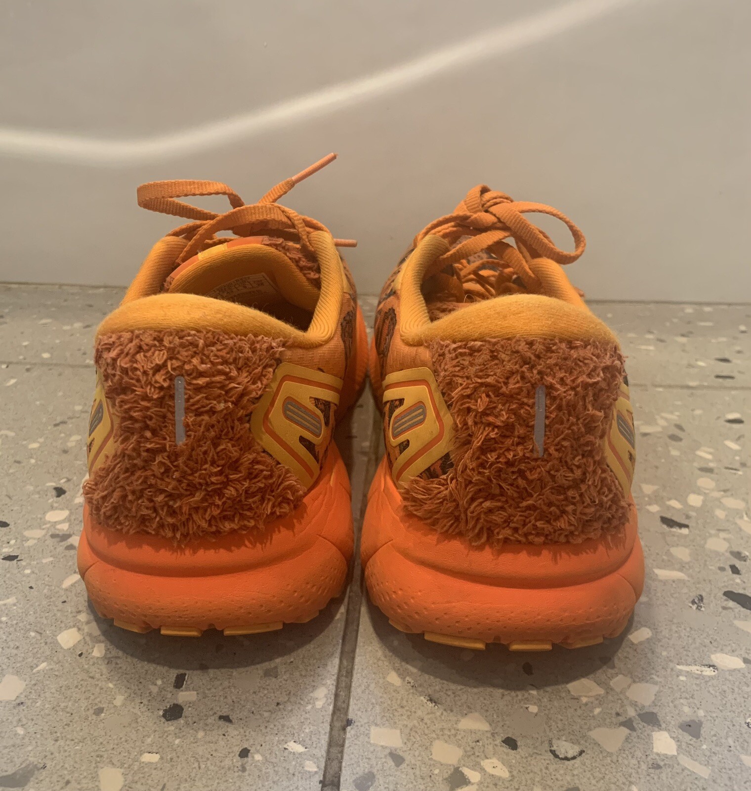 Brooks GHOST 14 Thanksgiving Turkey Trot Running Shoes Women Sz 11 ...