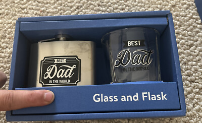 Gift Set Best Dad In The World Glass & Flask Whiskey Fathers Day Glass ...