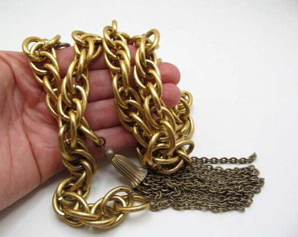 Vintage Interlocking Wide Oval Link Opera Length Chai… - Gem