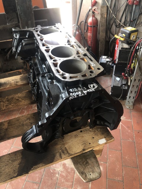 MERCEDES BENZ W124 Motor M102.963 günstig kaufen | eBay