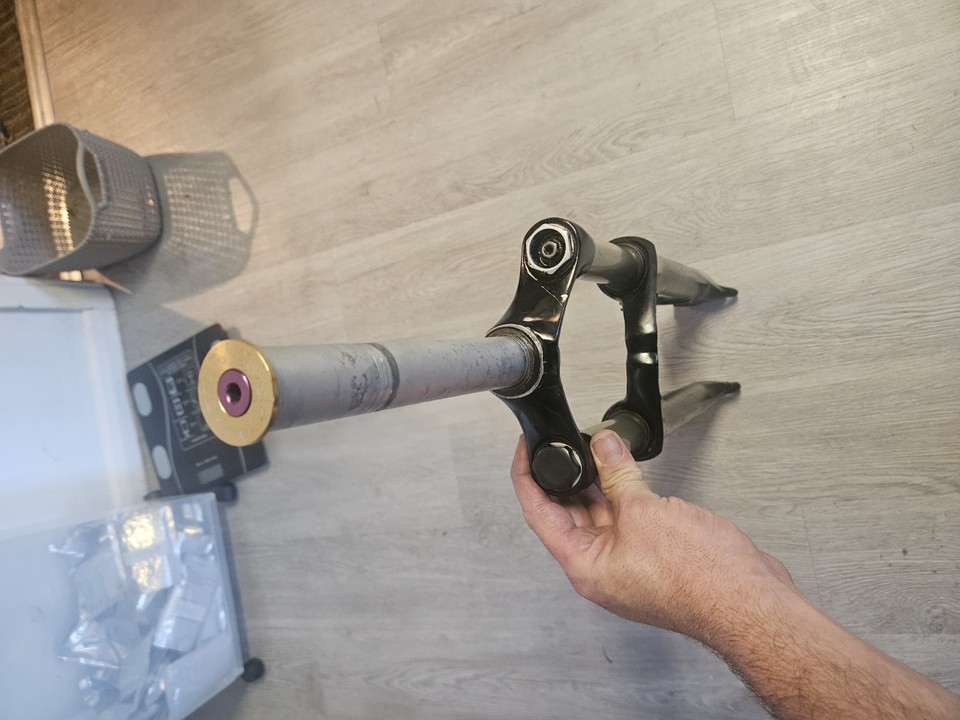 Marzocchi Bomber 26" Retro Black Forks 100mm Travel | eBay UK