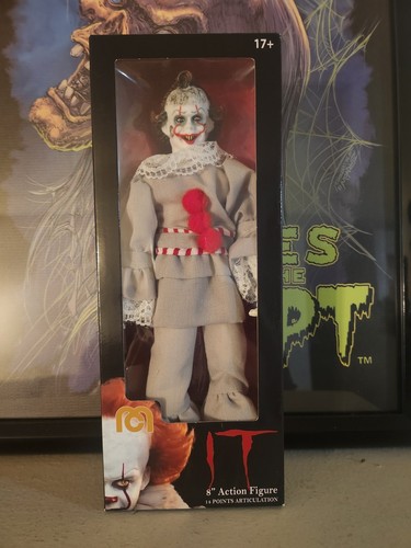 Mego Horror Wave 14 - Pennywise (2017) 8" Action Figure 850025246354| eBay