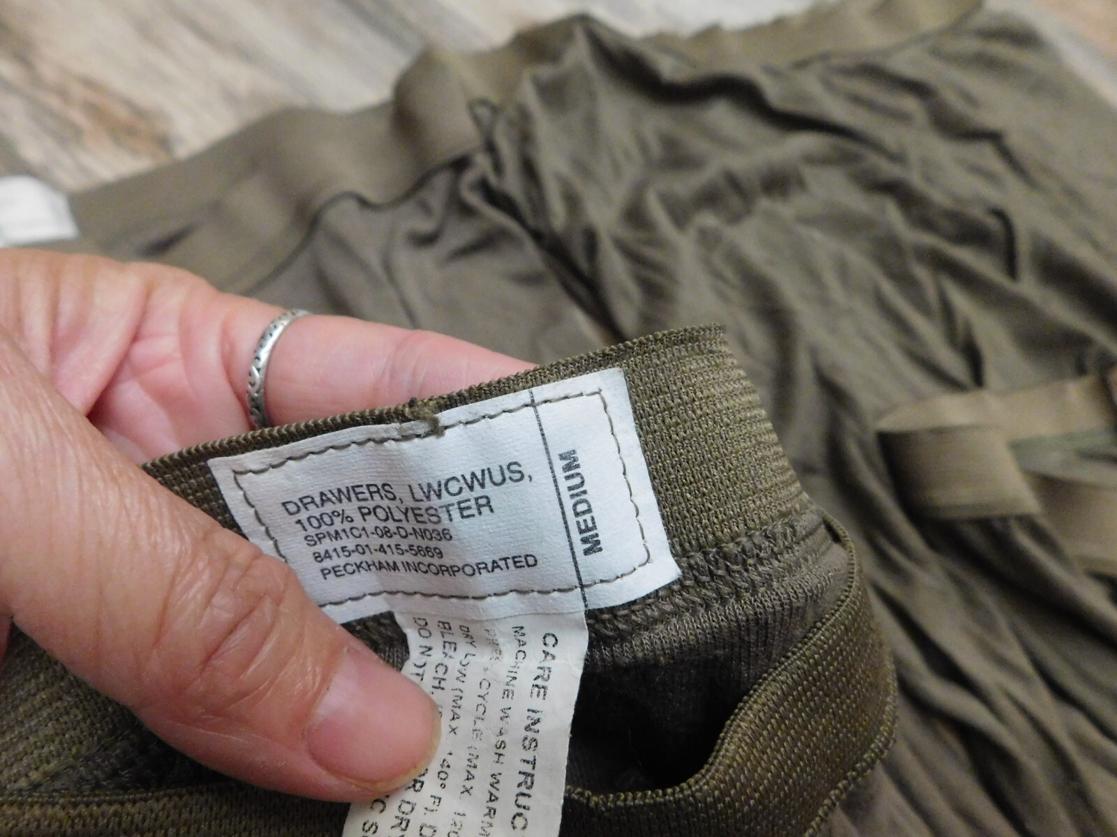 US MILITARY DRAWERS LIGHTWEIGHT COLD WEATHER SZ MEDIUM LOT OF 4 | eBay