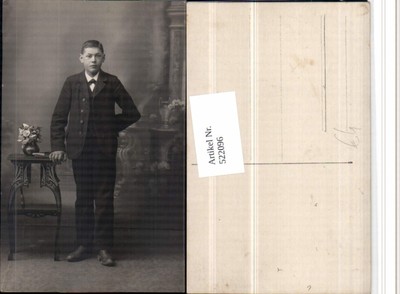 522096,Mann Bub Junge Portrait Anzug Tisch Blumen | eBay