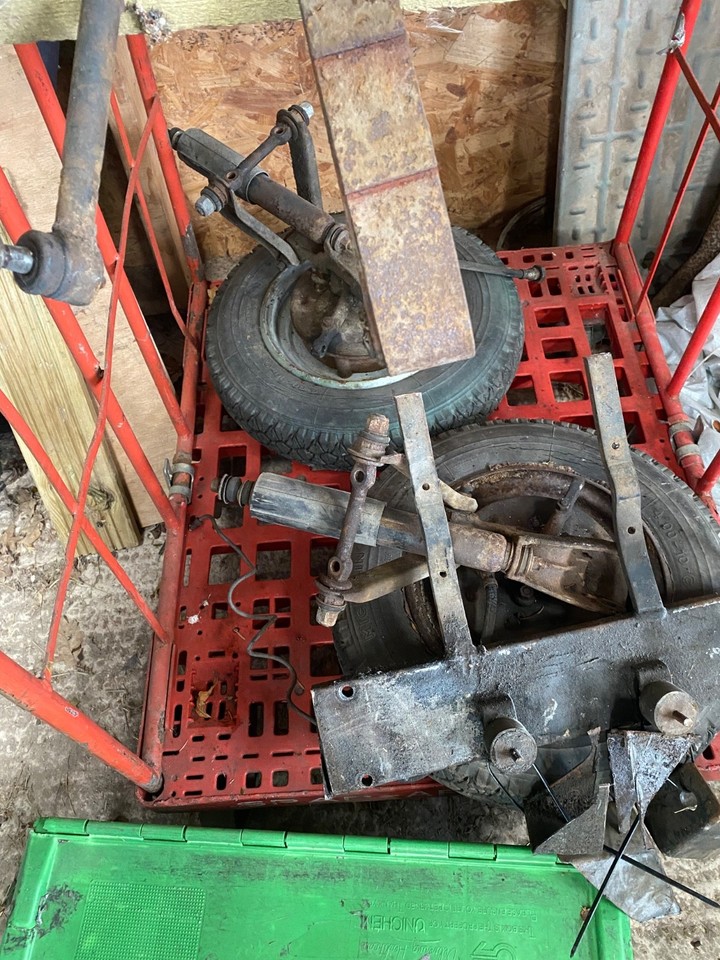 Willam Lawil C2 1970 micro car van Italian food truck restoration ...