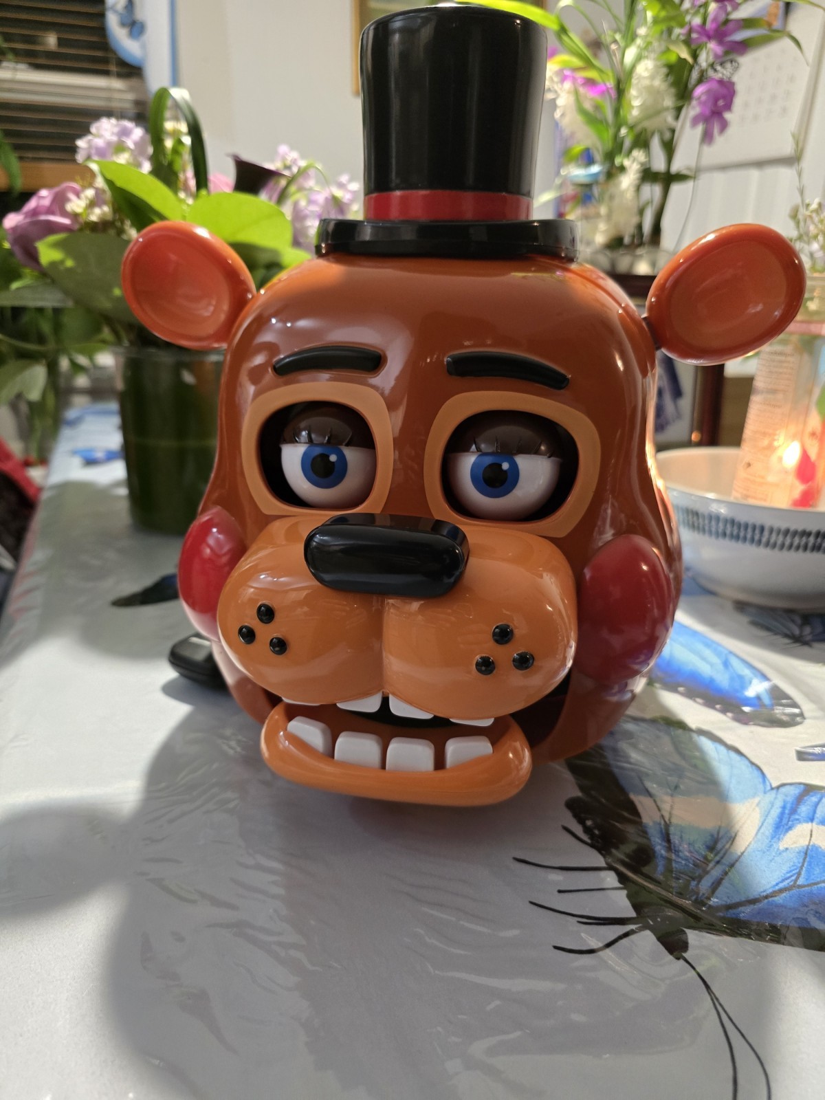 FNAF 2 Freddy Head Popcorn Bucket AMC Theaters Exclusive Presale Dec4 ...
